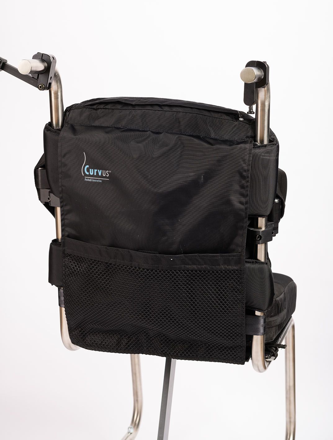 CURVUS | International